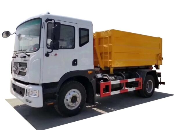 6 Wheelers 12 CBM Solid Waste Disposal Truck - My Tipper Truck